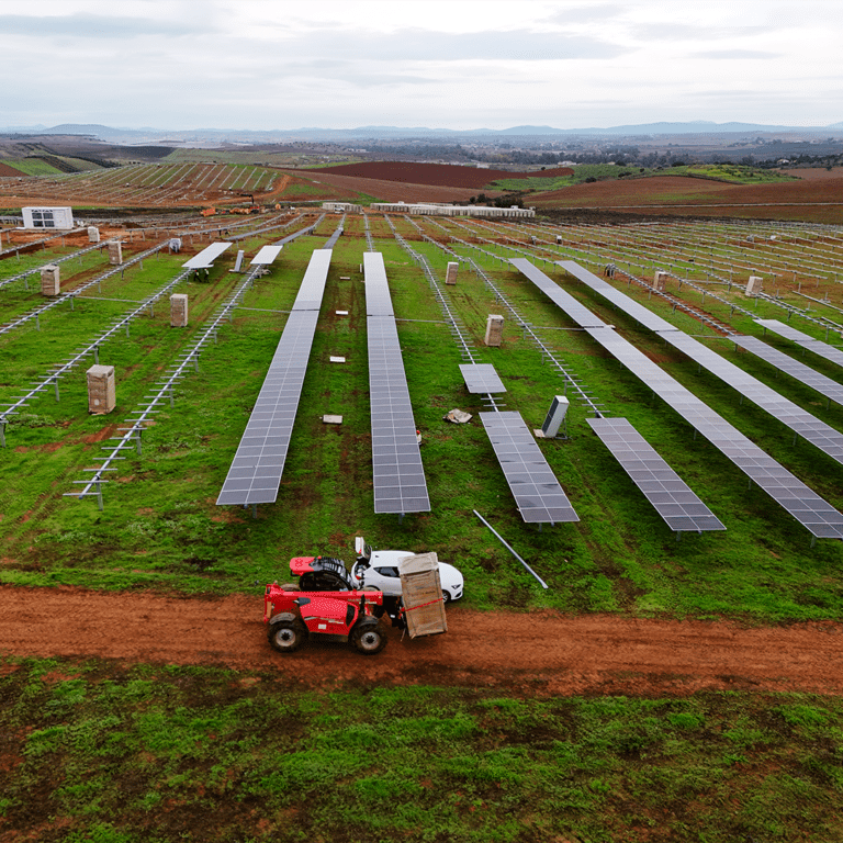 1P solar trackers | TracSmarT+1P | Solar Steel